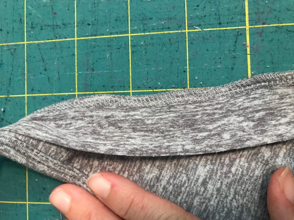 Tutorial: Perfect Knit Binding Every Time! – Sewing with Sarah
